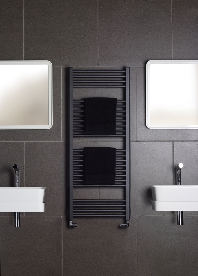 Zehnder Deline Towel Radiator. 786mm x 600mm. Anthracite finish ...