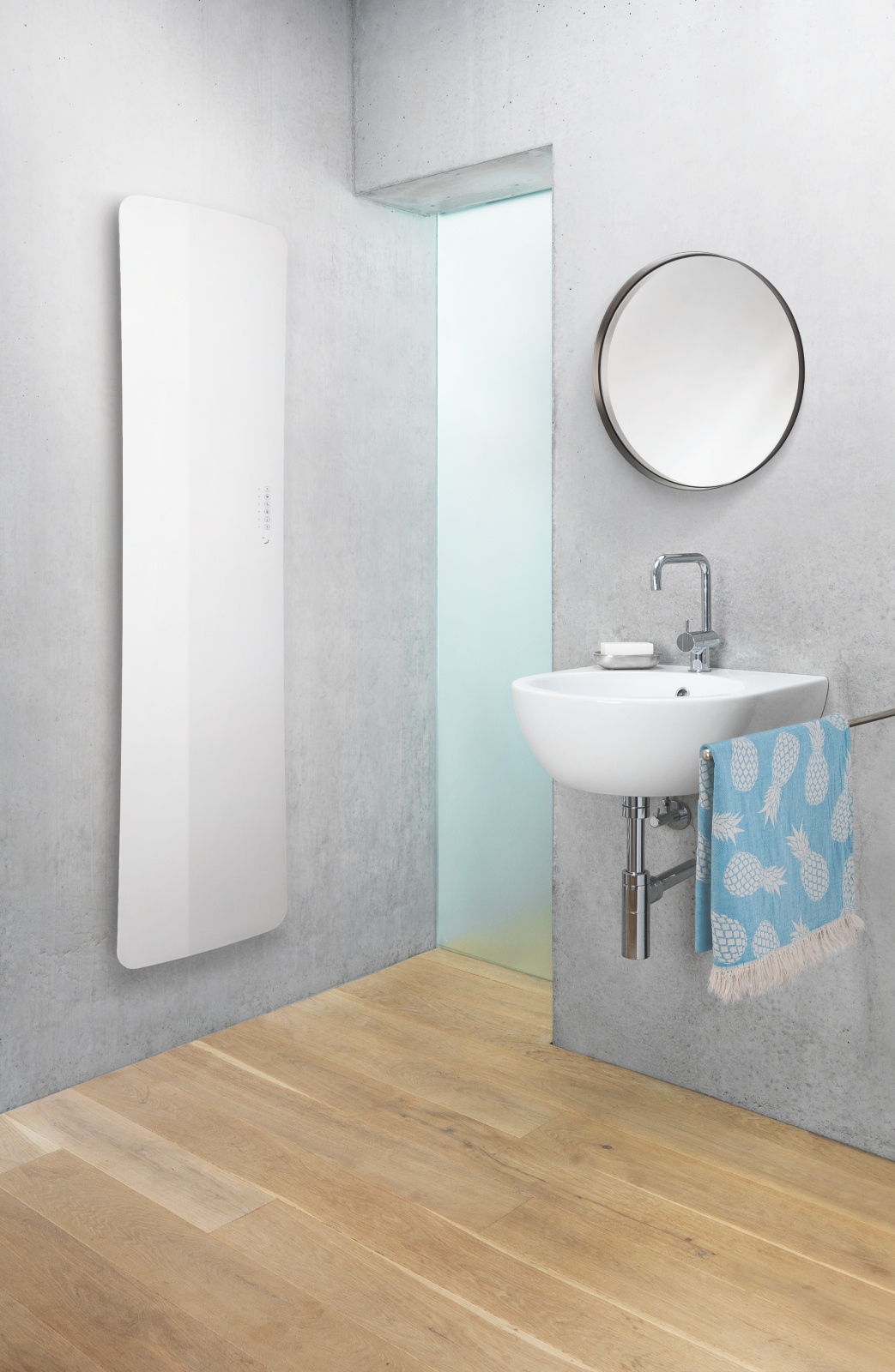 Zehnder Electric Folio Glass radiator. 1476mm x 441mm. White ...